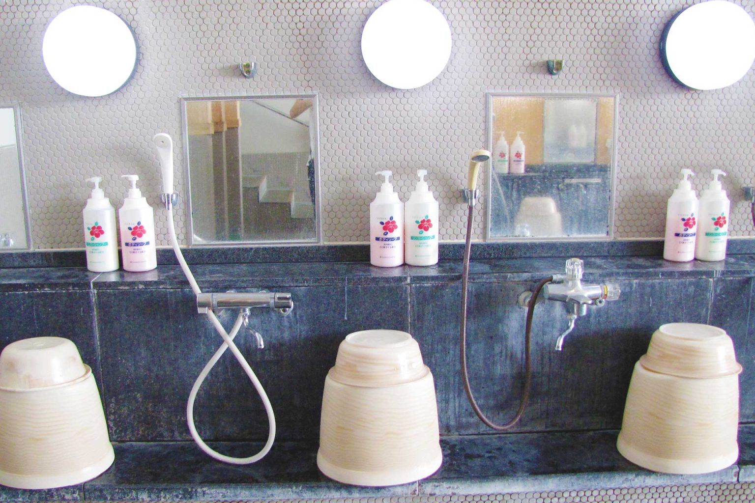 Dip In Onsen With Your Swimsuit At Kitahama Onsen TERMAS - Enjoy Onsen